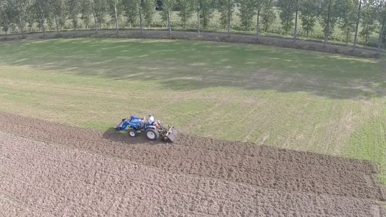 New Holland Boomer 50 Rototilling Pasture filmed by Yuneec Q500 drone ...