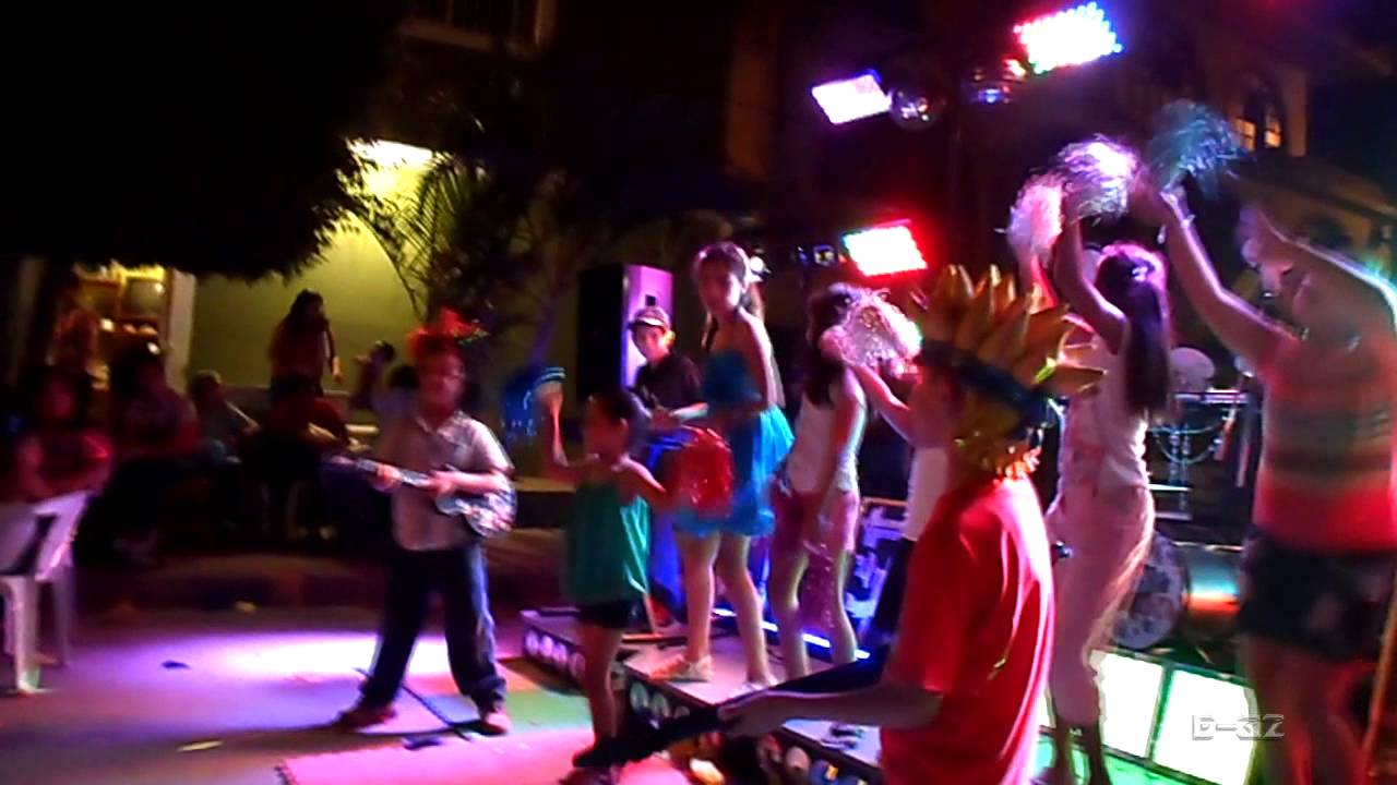 Baile De Niñas Youtube