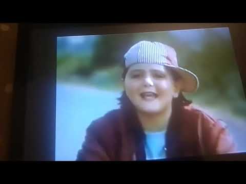 ci hai rotto papà-gli intoccabili (sigla iniziale completa) - YouTube