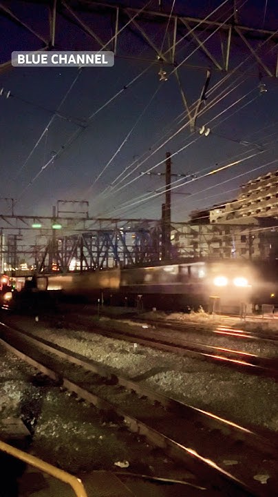 (貨物列車) 2024/11/26 2062レ EF210-304 + コキ24B (大阪タ〜新座タ) #Shorts - YouTube