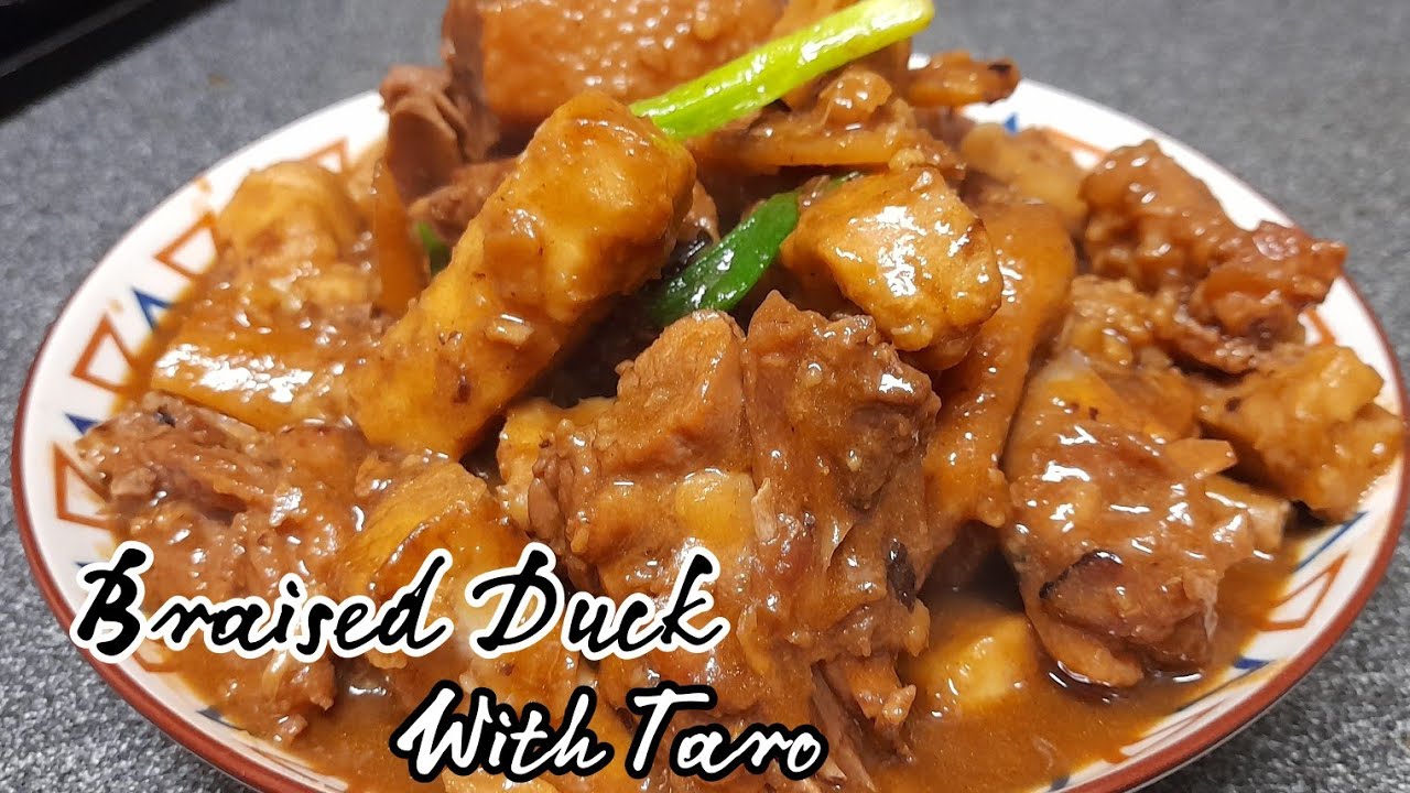 DELICIOUS BRAISED DUCK WITH TARO HONGKONG STYLE || CHINESE RECIPE - YouTube