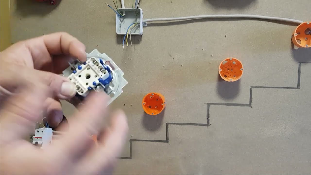 Intrerupatoare cap scara si cap cruce...... - YouTube