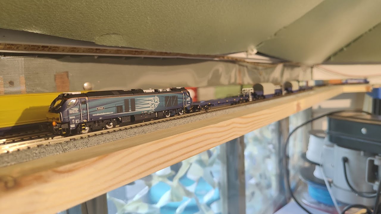 N Gauge Shelf Layout in a Summer House - YouTube