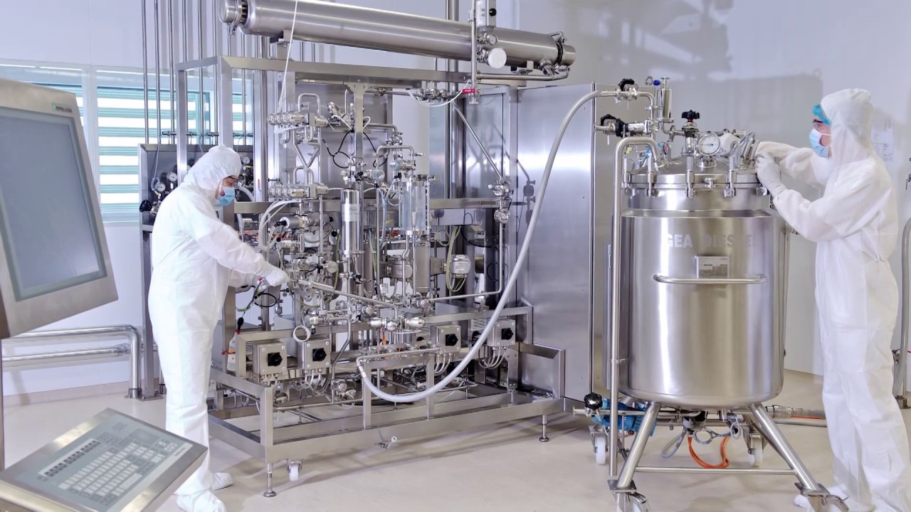 Digital collaboration in the pharmaceutical and biotech industry - YouTube