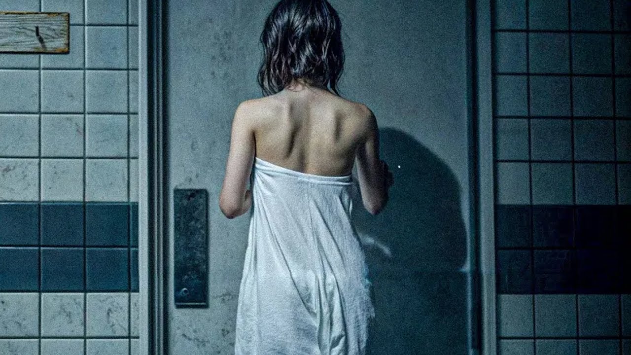 This Survival Horror Game Makes You Fight for a SHOWER - YouTube