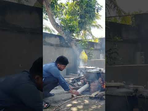 Buat ketupat lebaran tupat ala lombok - YouTube