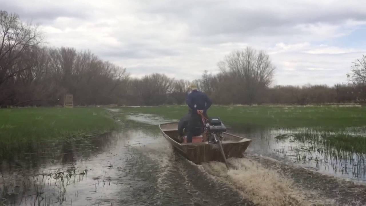 Some fun with Backwater Inc. SWOMP Lite 23 HP - YouTube