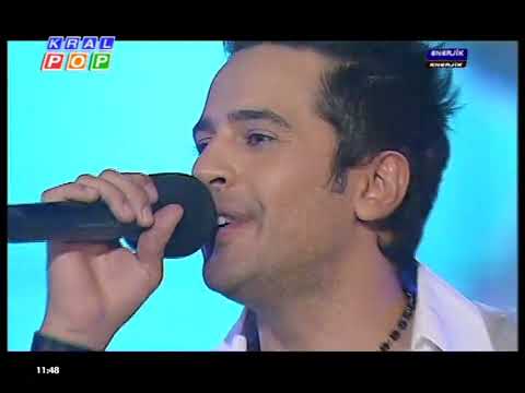 Emre Altuğ - Dudak Dudağa (Kral TV)