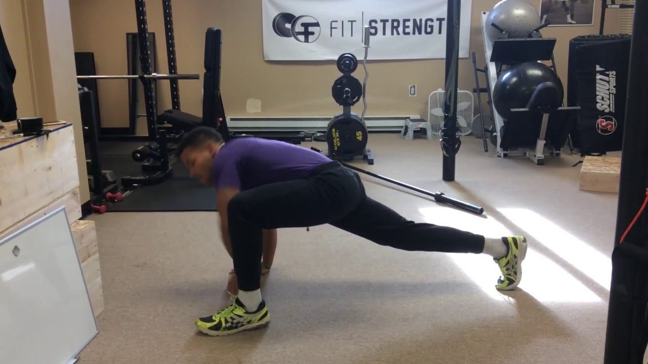 Spiderman/Spiderwomen Lunge with a Thoracic Extension - YouTube