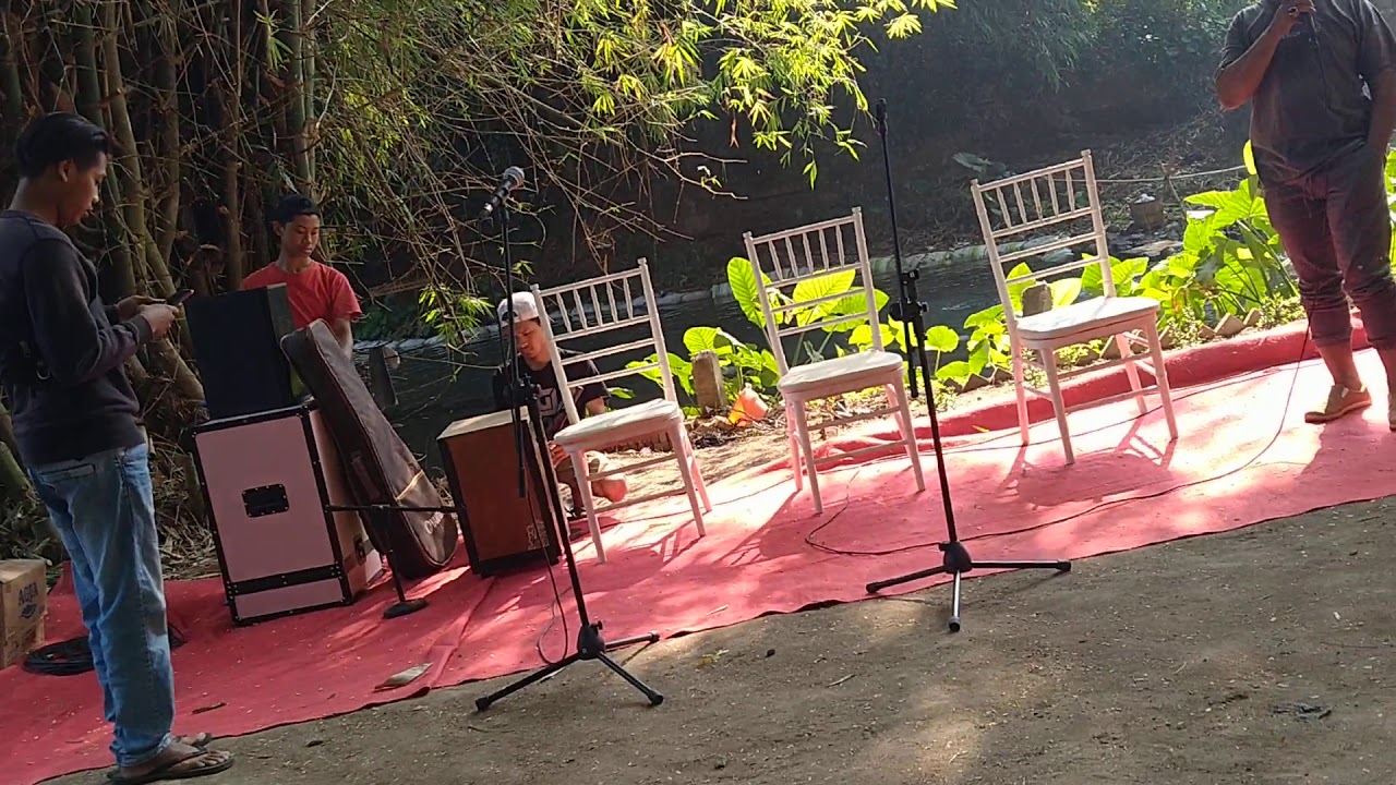 cek sound acara akustik - YouTube