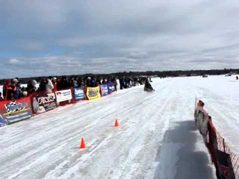 guinness snowmobile top speed record at 190.8 - YouTube