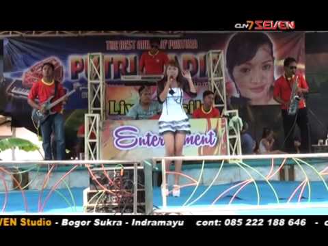 Putri nadia (2015) - Goyang Dumang