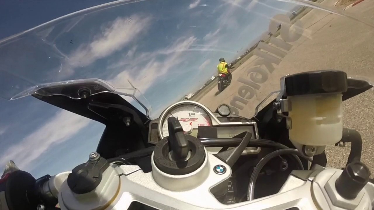 First Motorcycle Track Day - California Superbike School Level 1 - YouTube