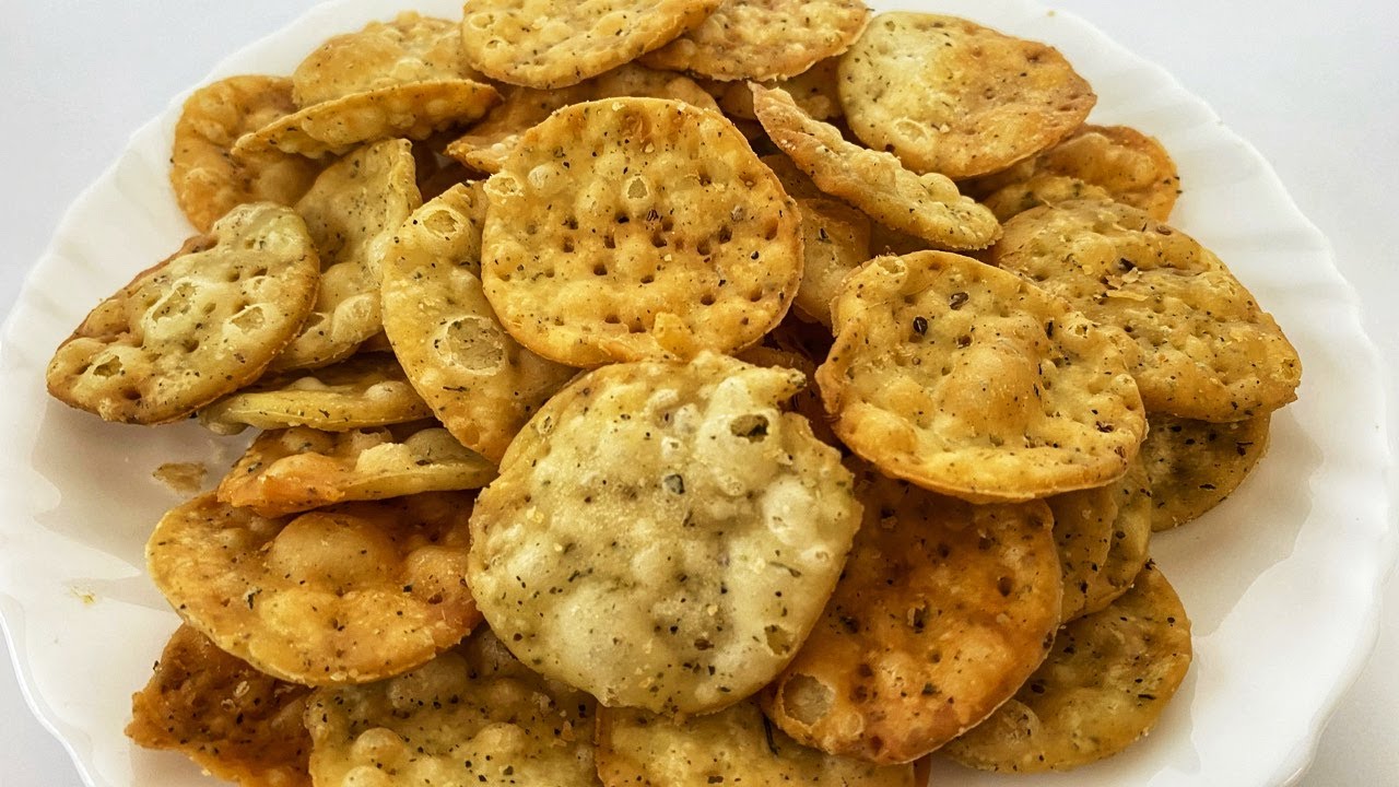 Methi papadi | methi Mathri recipe | methi nimki recipe | Diwali snacks ...
