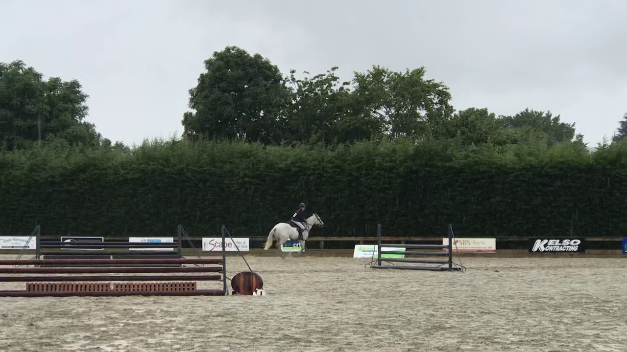 Tallyho Neptune & Jess Townsend Gore Show Hunter (Equitation) - YouTube