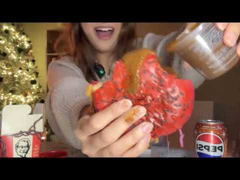 Aeluin Mukbang: My KFC Gravy Just Plopped… 💀🍗 #StrangerThings #mukbang