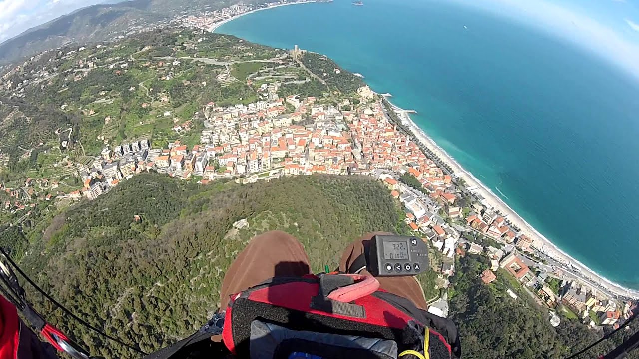 Noli SV paragliding 2 di 4 13 APR 2013 - YouTube