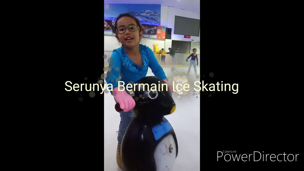 Serunya Bermain Ice Skating di Bali Ice Skating Arena - YouTube