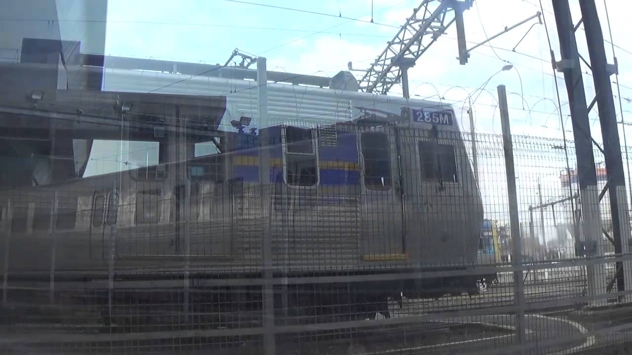 Hitachi EMU's at Macaulay Sightings - YouTube