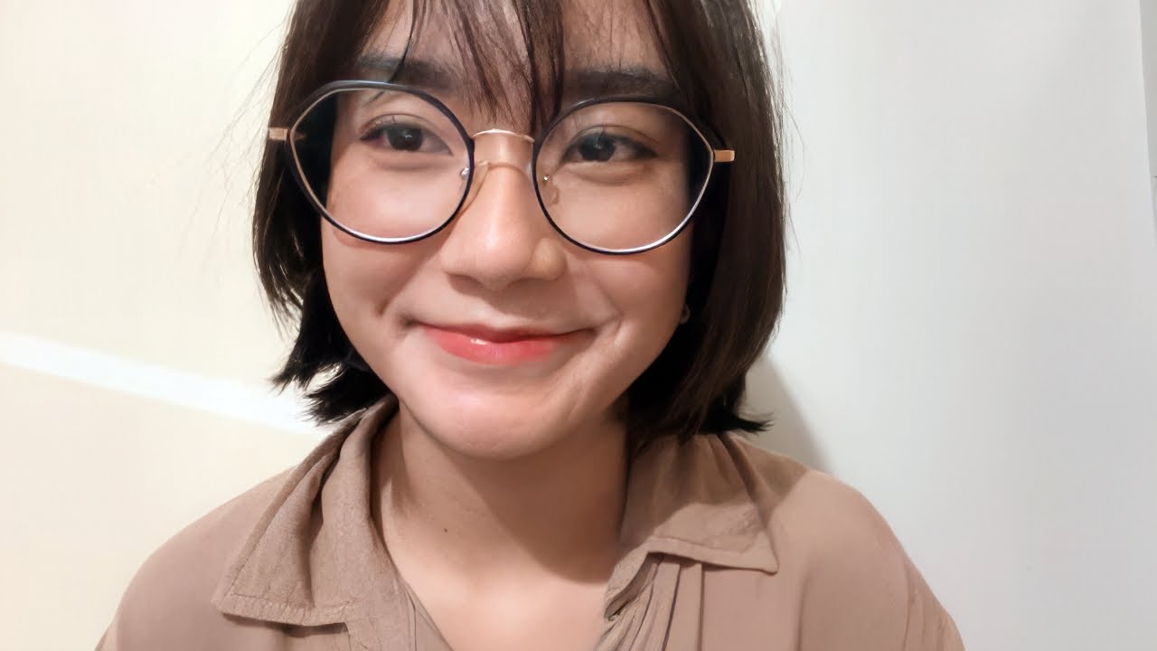 Live SHOWROOM Freya JKT48: “Unboxing Gift”, 21 Februari 2023 20.28 WIB ...