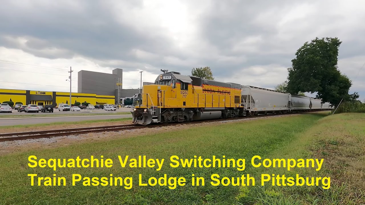 Sequatchie Valley Switching Company GP15AC at Lodge in South Pittsburg ...