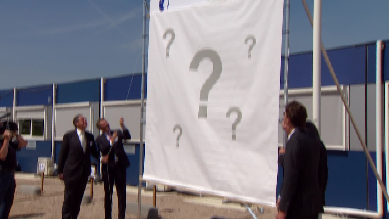 De nieuwe babymelkpoederfabriek van Danone in Haps wordt gebouwd - YouTube