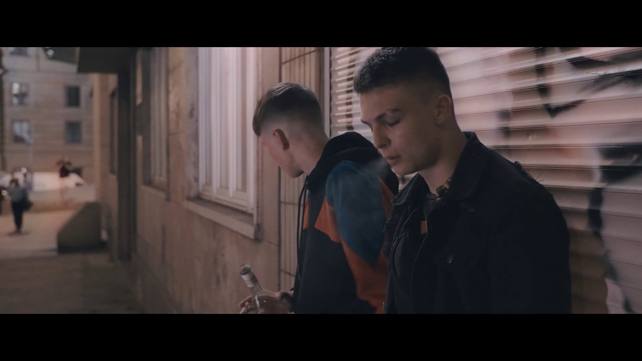 Grey x Dante - Tramvaj (prod. vue) - YouTube