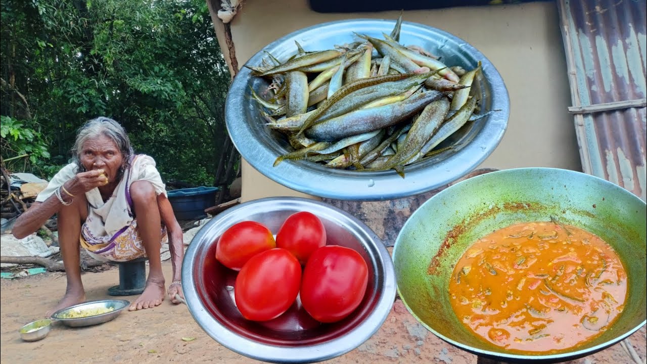 80 years old poor grandma eating SNAKE FISH curry with TOMATO ...