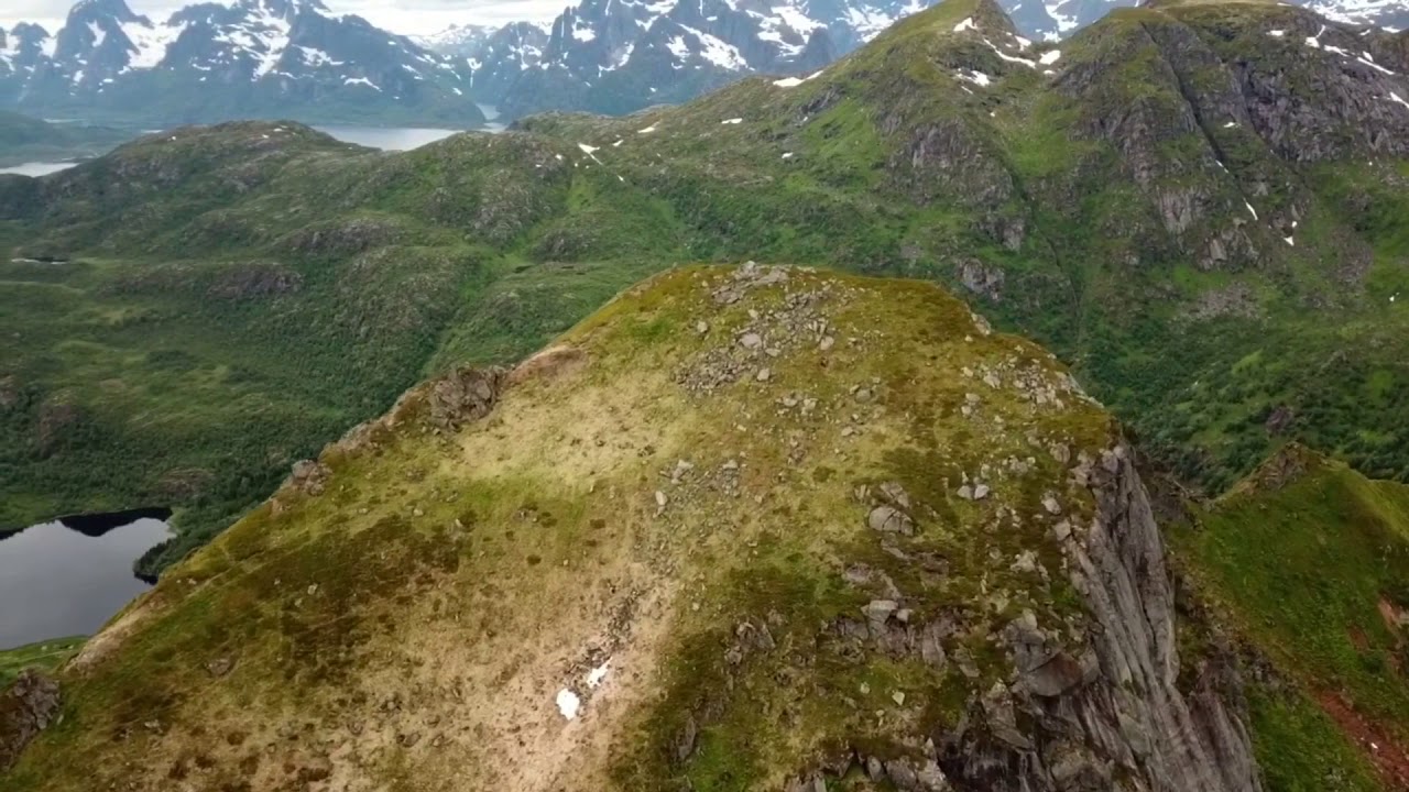 Breitinden i Austre Vaagan, Lofoten - YouTube