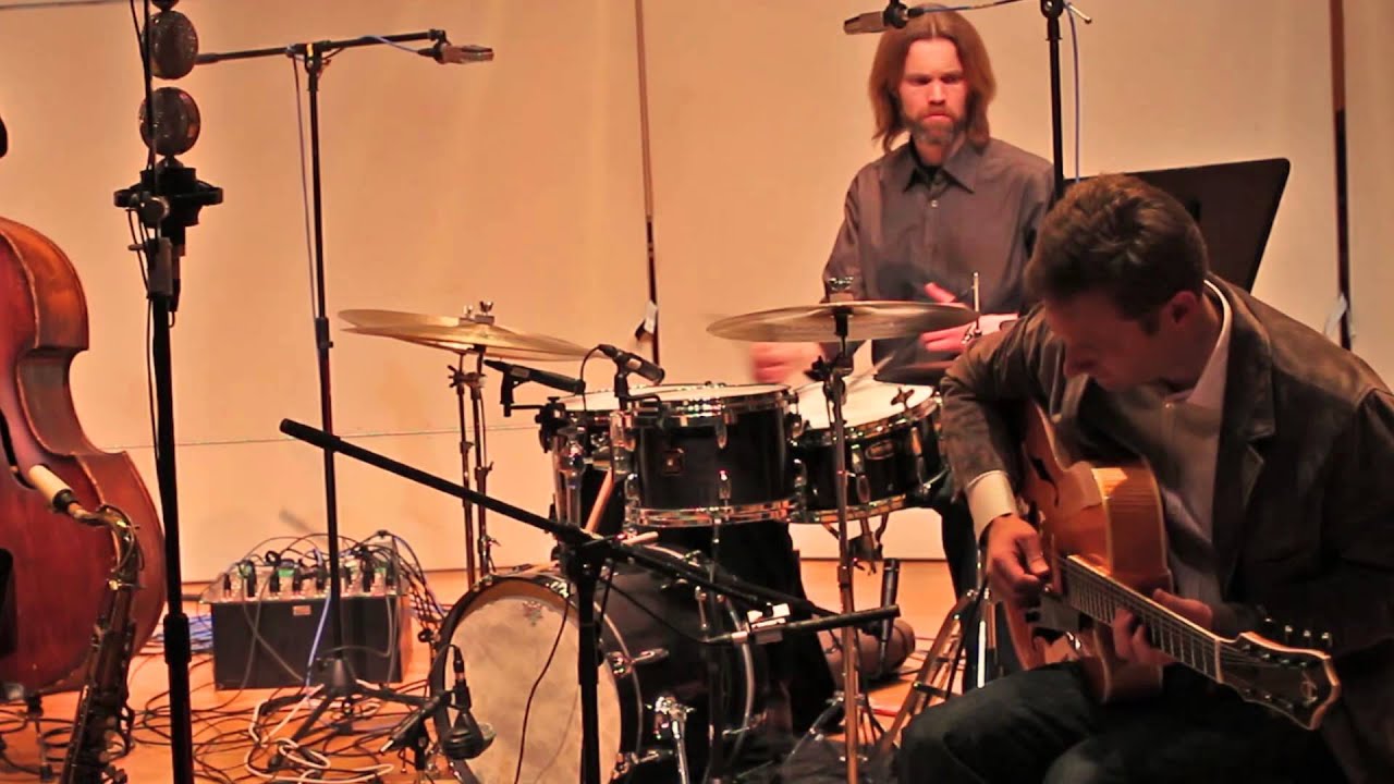 My Heart Tells Me (H. Warren) Pete Smyser (guitar) Tom Lawton (piano ...