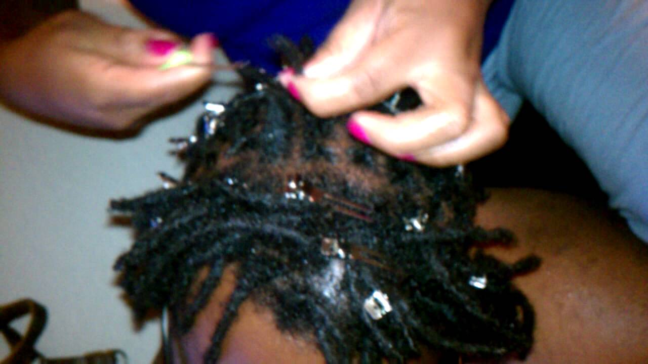 How to combine two dreadlocks tutorial - YouTube