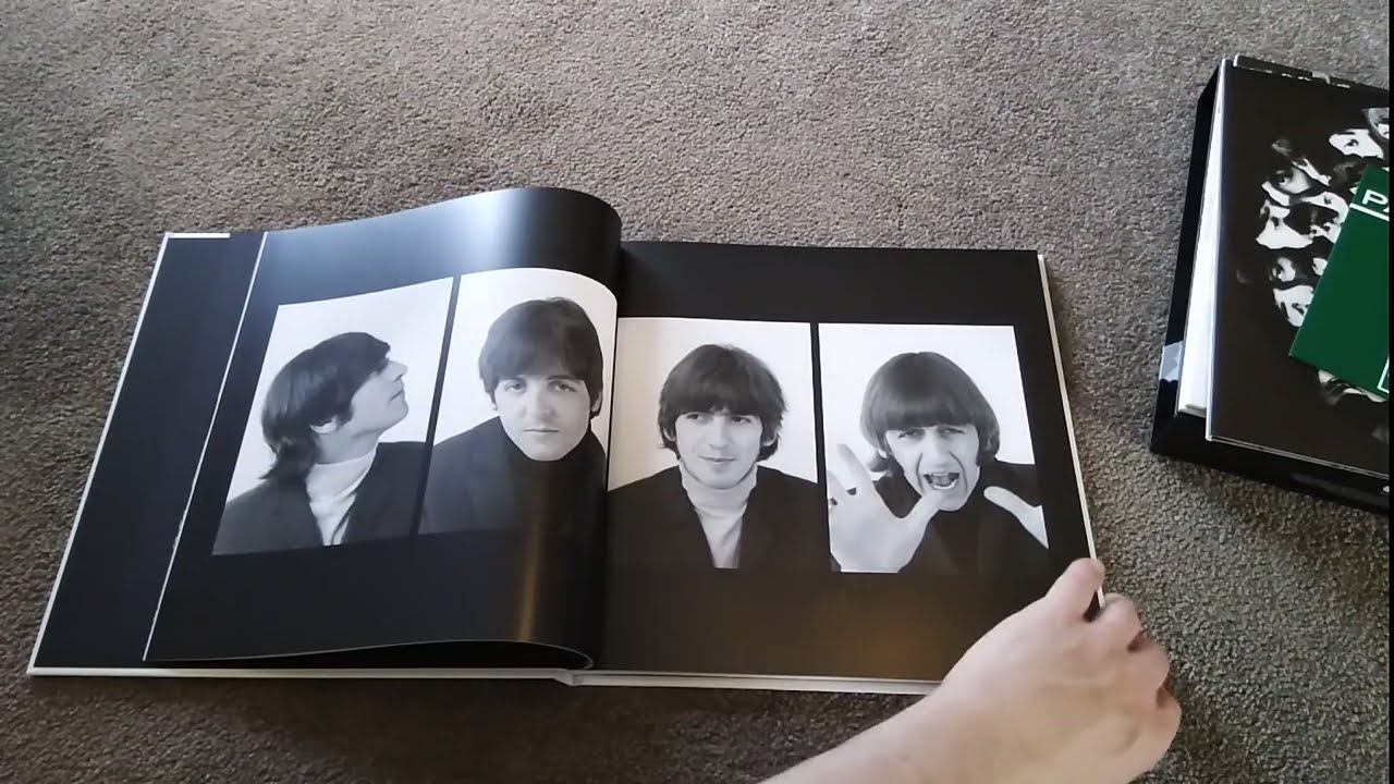 The Beatles Revolver Super Deluxe Box Set (Vinyl) Unboxing - YouTube