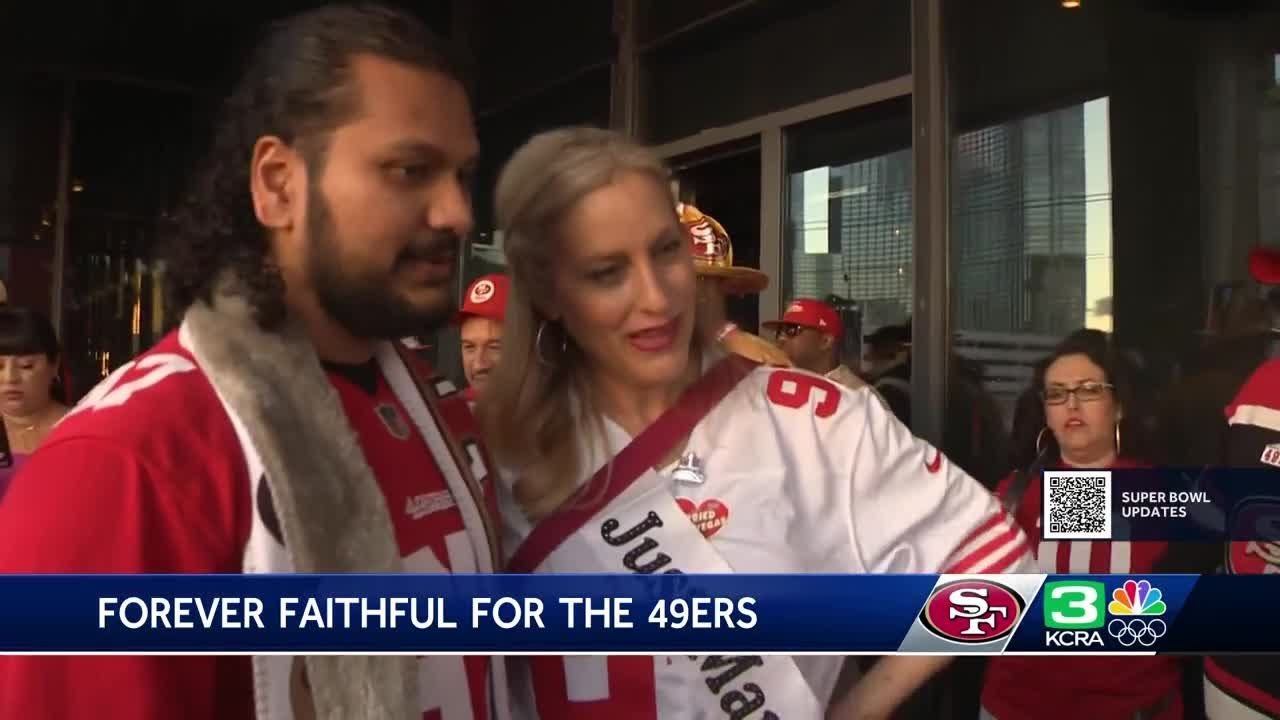 Forever 49er Faithful: Couple gets married in Vegas before the Super ...