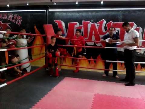 Böyle dayak yok