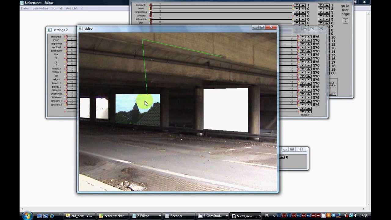 tutorial: superimpose videos with perspective effect - YouTube