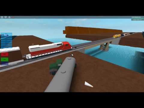ROBLOX TRAIN CRASHES INTO A TRUCK AND EXPLODEDS AND DERAILS. - YouTube