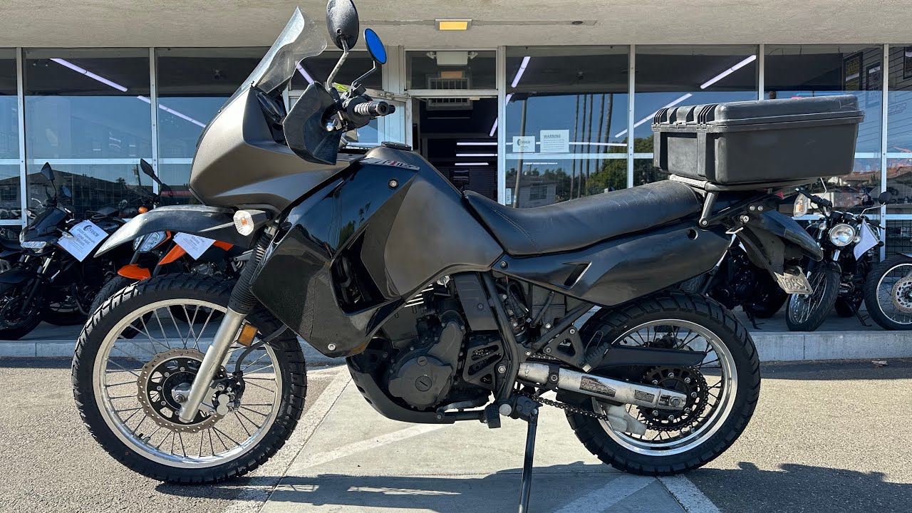2011 Kawasaki KLR650 ... Sounds great w FMF exhaust in Nor Cal - YouTube