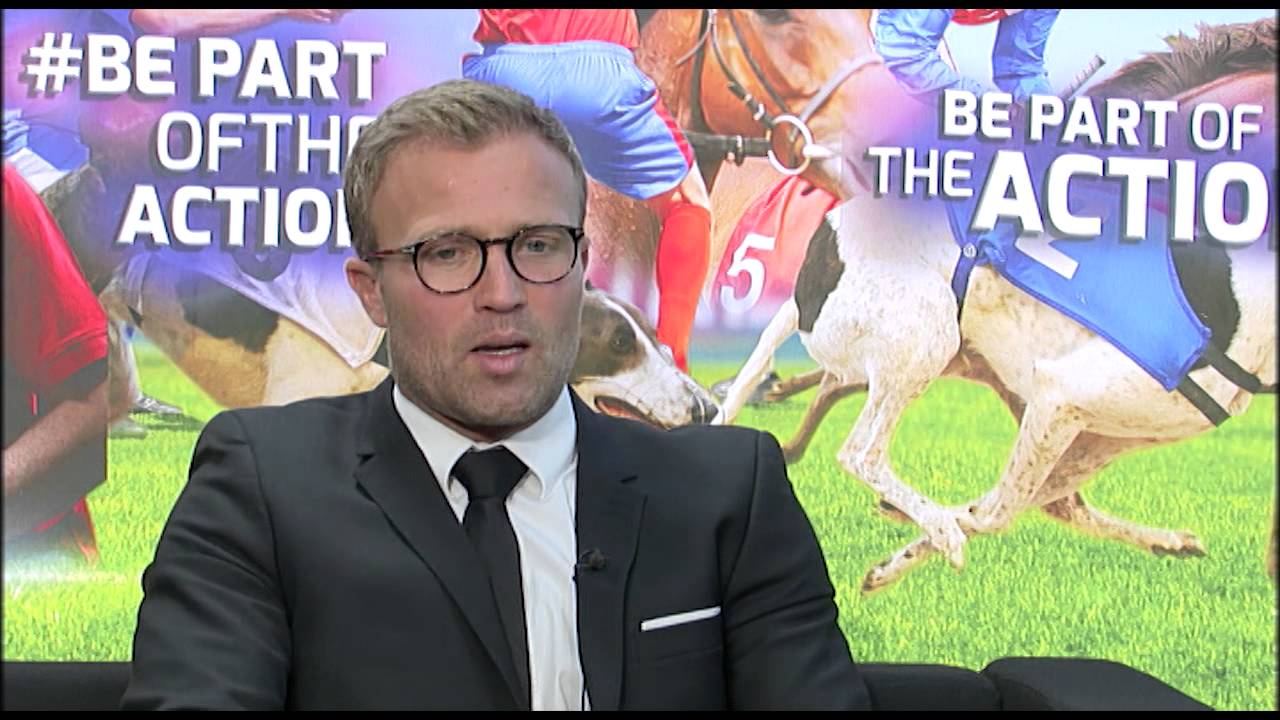 Micky Gray previews Liverpool v Southampton | Betfred TV - YouTube