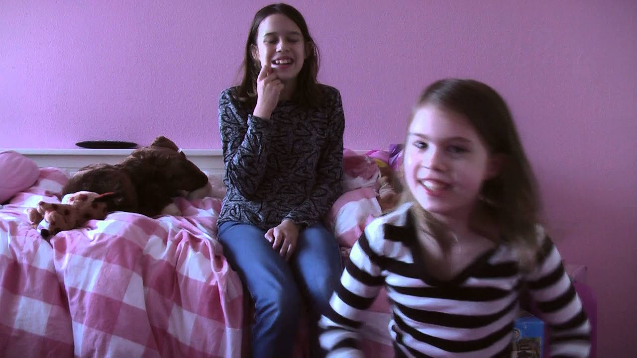 Every Day a Smiley VLOG #001 - YouTube