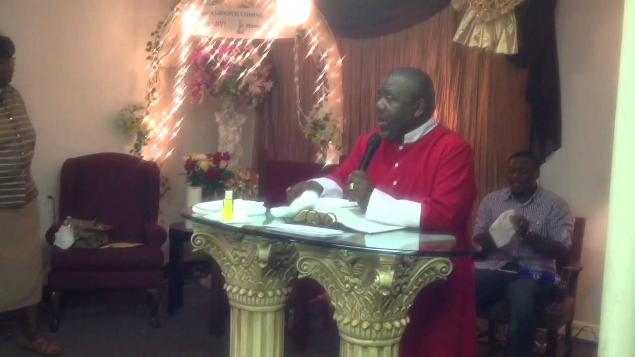 Chief Apostle Chester Bell (Praise and Worship) - YouTube