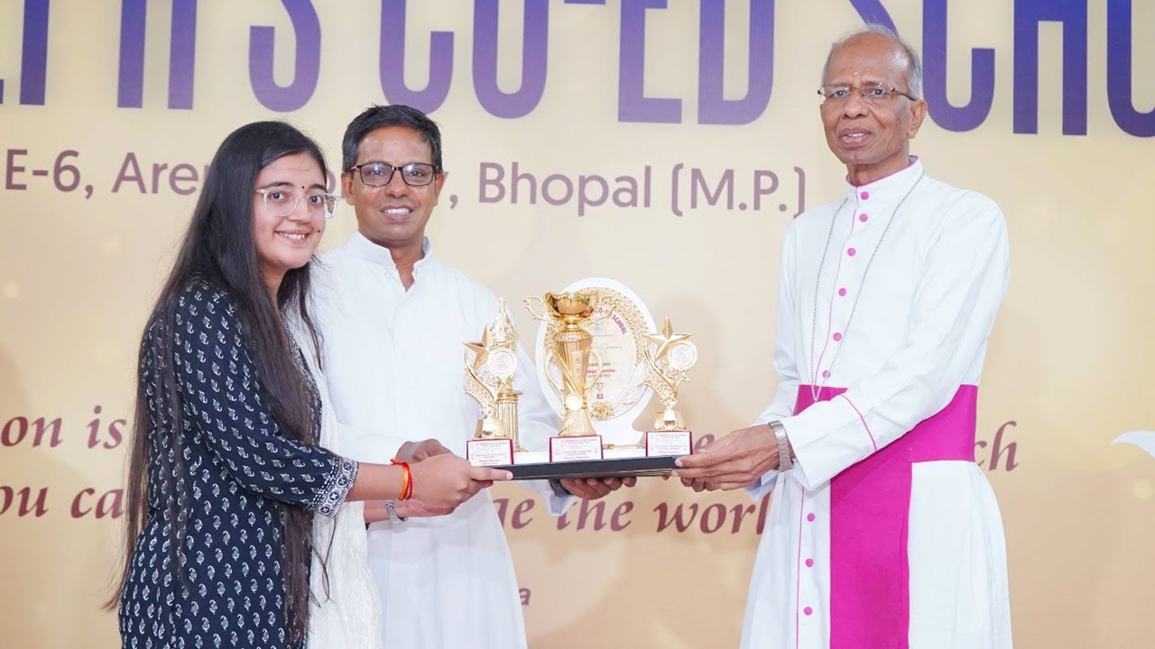 Felicitation Ceremony || Congratulations to the toppers! - YouTube