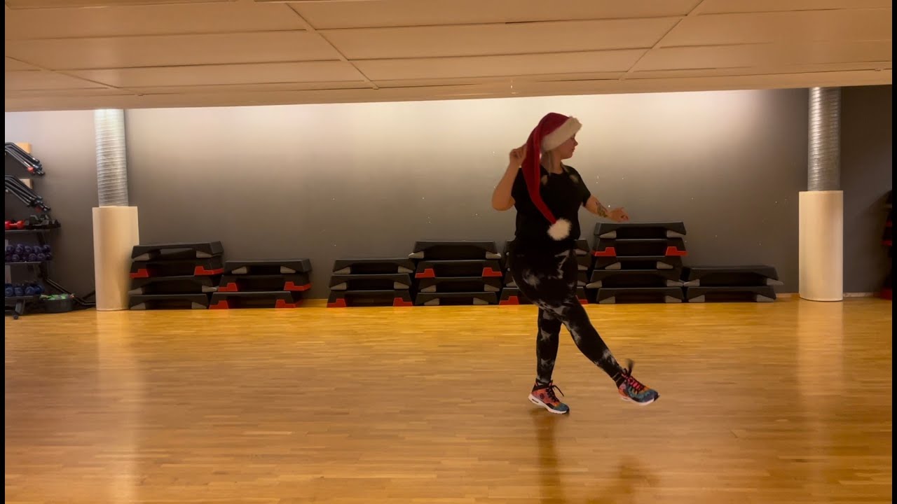 Kelly Clarkson - Run Run Rudolph (Dance Fitness - Benedicte) - YouTube