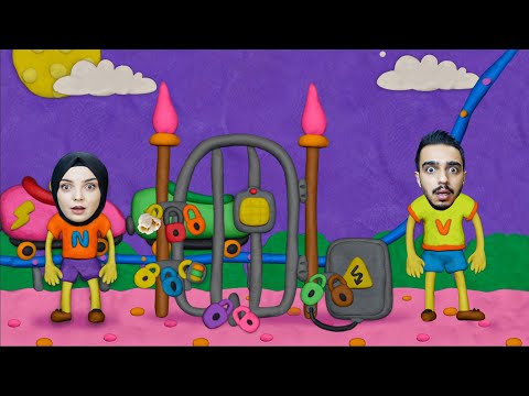 HAMUR ADAMLAR LUNAPARKA GİREMEDİ !! 😱 12 LOCKS Vlad ve Niki