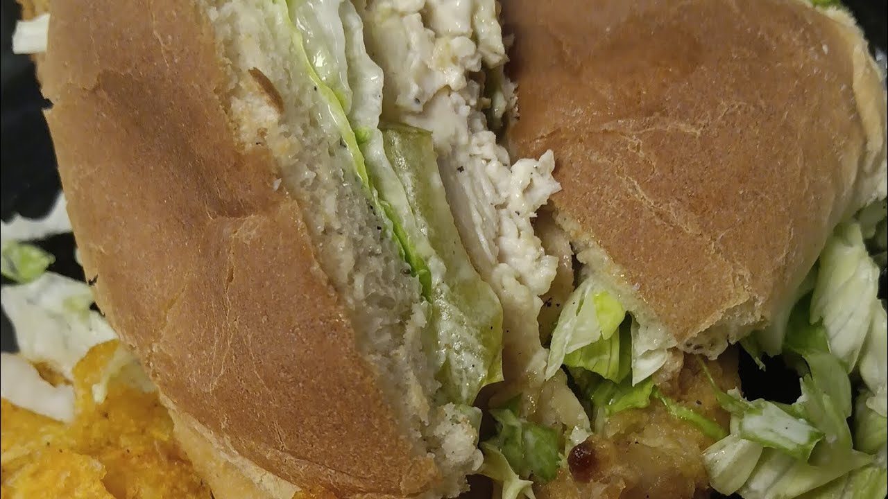 The Best Homemade Fried Chicken Sandwhich Recipe!!! - YouTube