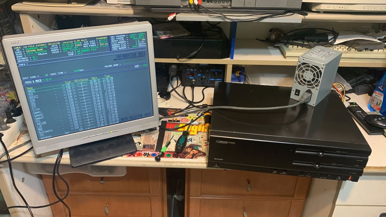 Sharp X68000 Pro. Levantate y camina. Comentarios abiertos - YouTube