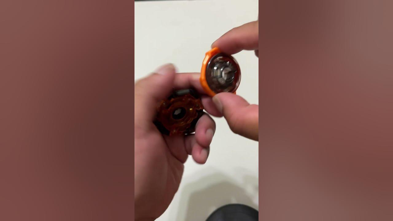 戰鬥陀螺x BX-00 B4限定 日本 巨人隊 聯名陀螺 蒼龍利刃2-80GP 速開～ - YouTube