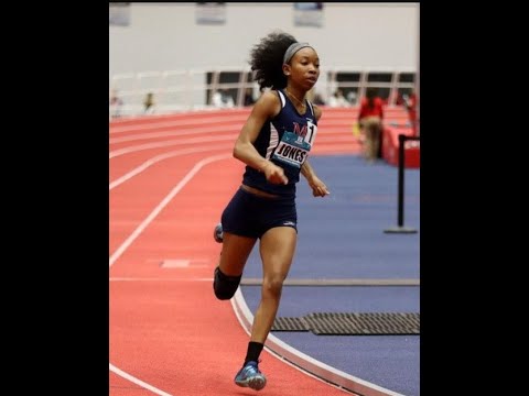 Liyah Jones 300m Indoor.mp4 - YouTube