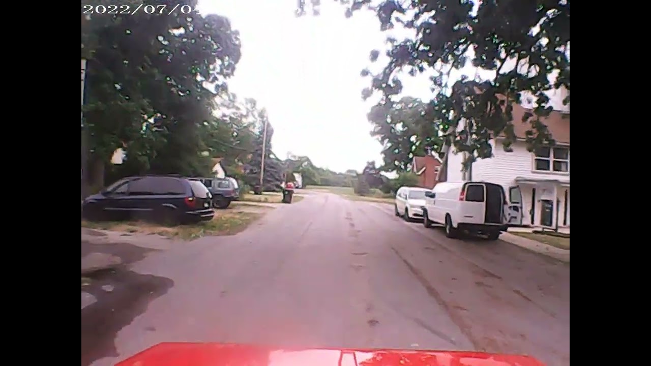 Boone Grove Indiana drive through - YouTube