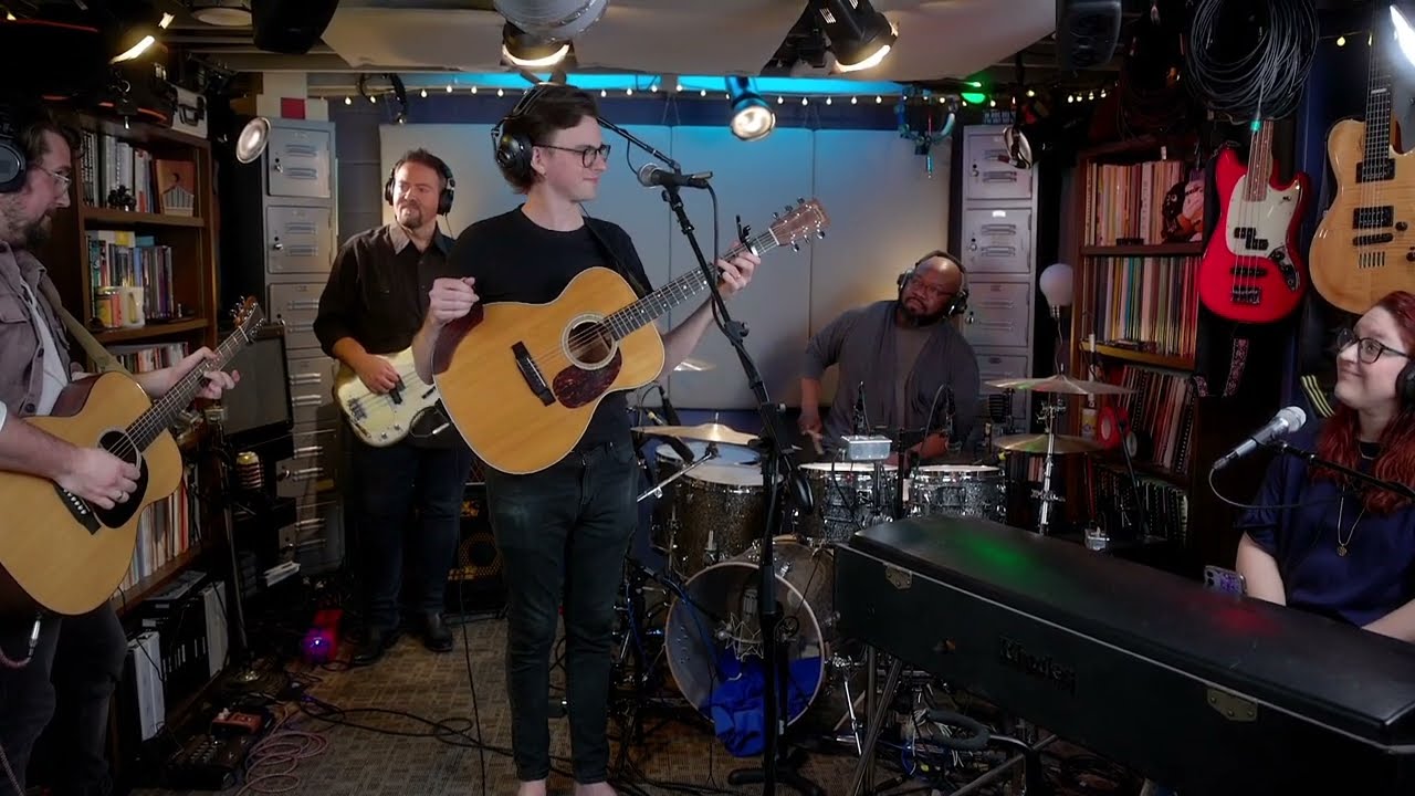 Kodachrome (Paul Simon Cover) by The Album Cover feat. Joshua Lee ...