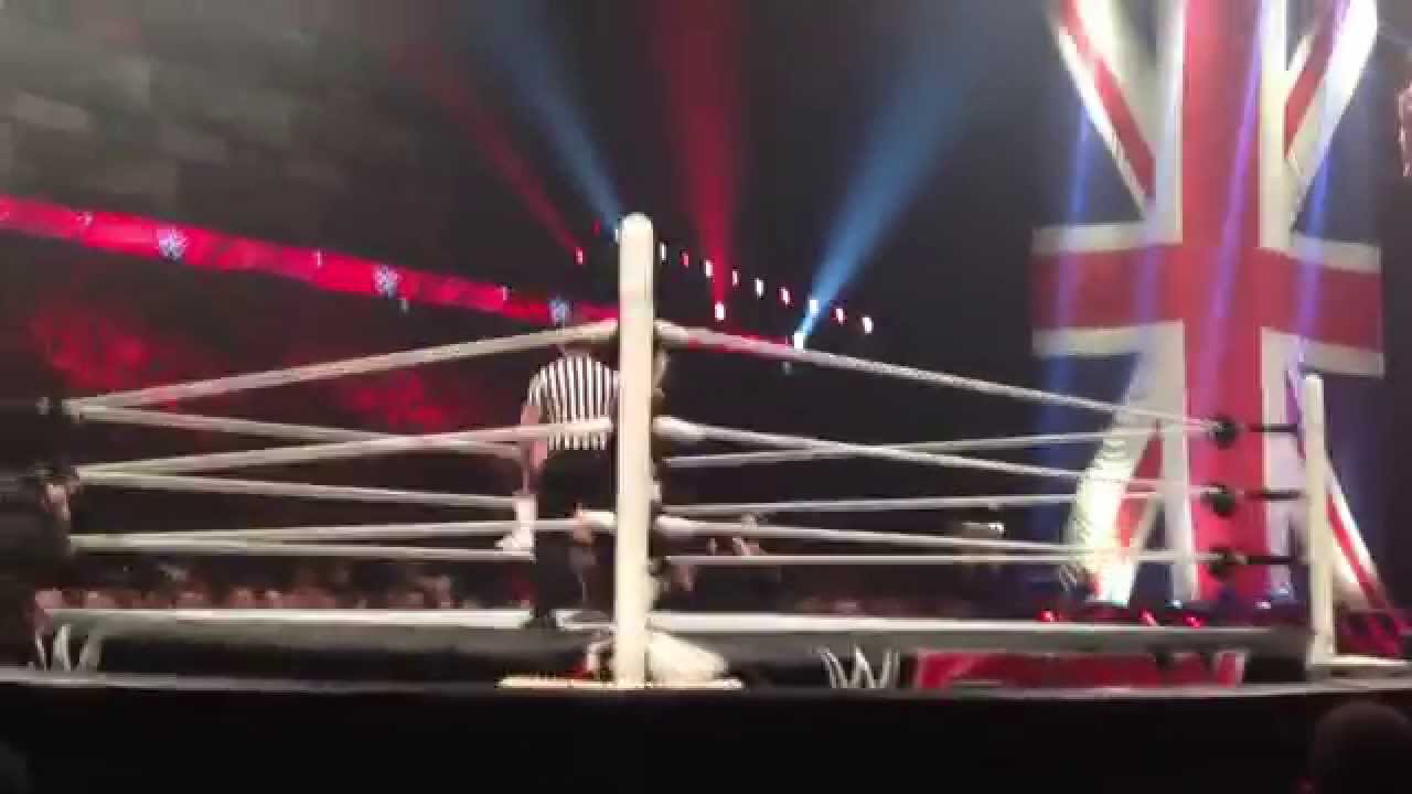 WWE Monday Night Raw London O2 Arena 13 April 2015 - YouTube